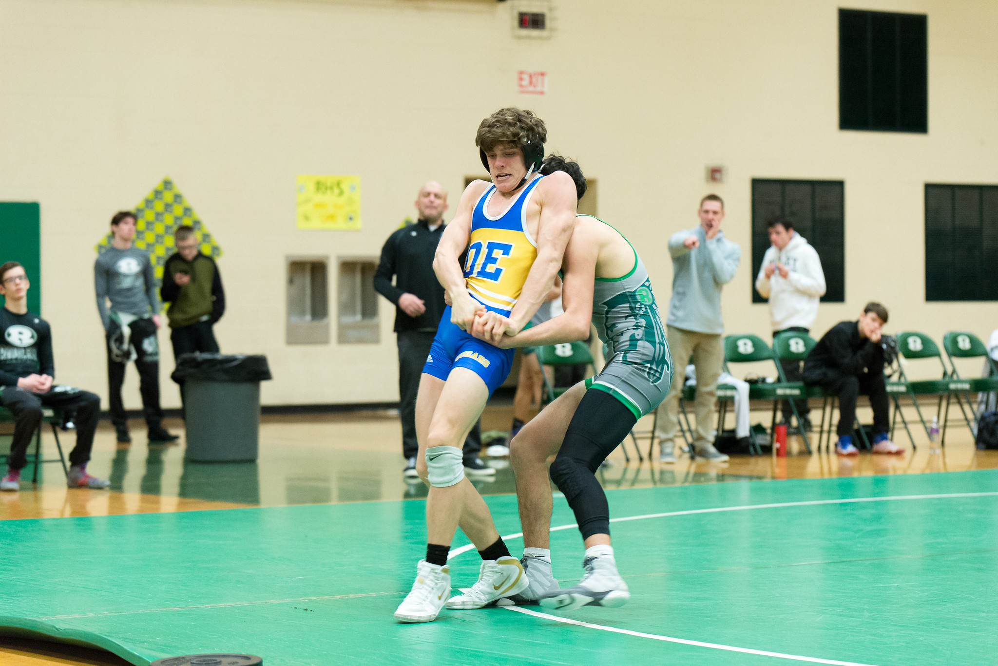 The Cougars hit D-E-L-C-O! – Downingtown East Wrestling